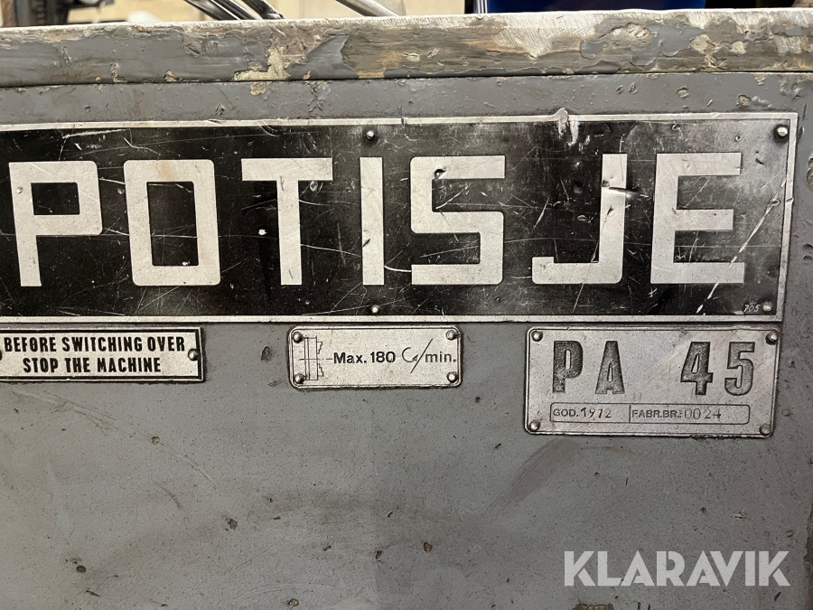 Svarv Potisje PA45, Hallstahammar, Klaravik auktioner