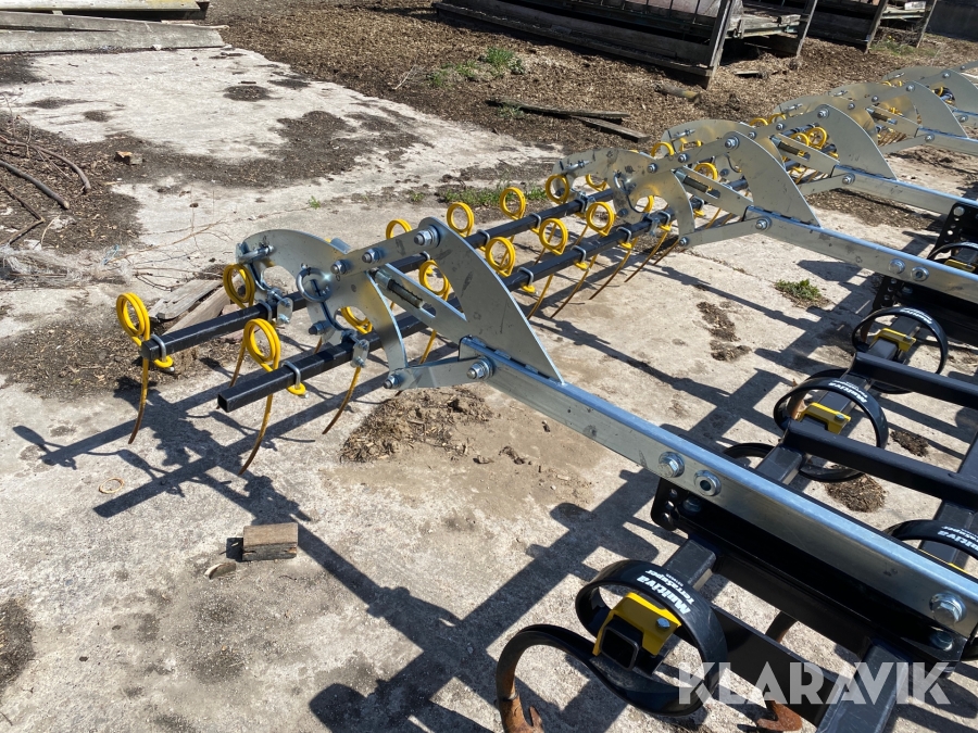 Harv Multiva Avaran 700, Gotland, Klaravik auktioner