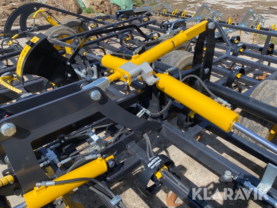 Harv Multiva Avaran 700, Gotland, Klaravik auktioner