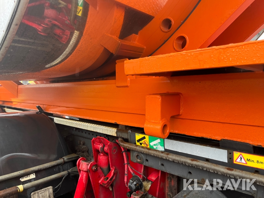 Högtippsbalja på lastväxlarram CMT, Linköping, Klaravik aukt