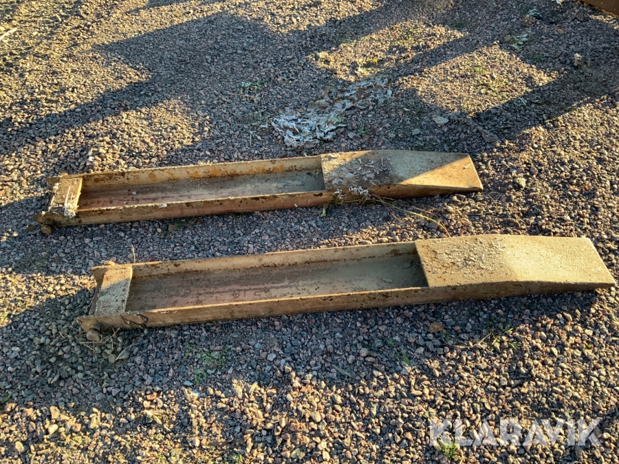 Förlängnings gafflar 1,5 meter, Katrineholm, Klaravik auktio