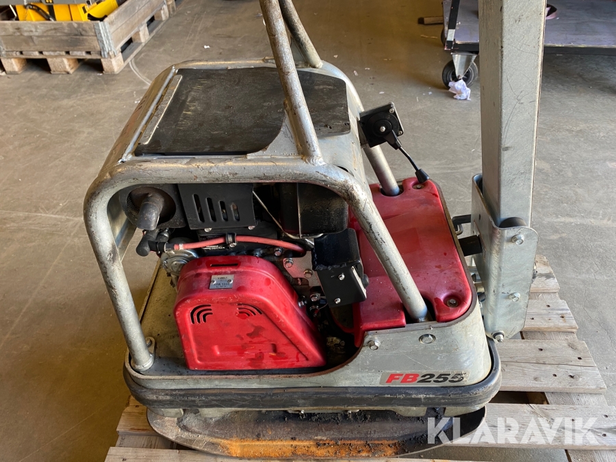 Klaravik Auktioner | Markvibrator Swepac FB 255