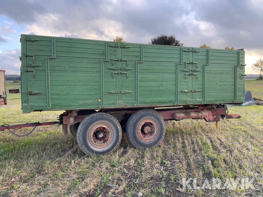 Tippvagn, Sjöbo, Klaravik auktioner