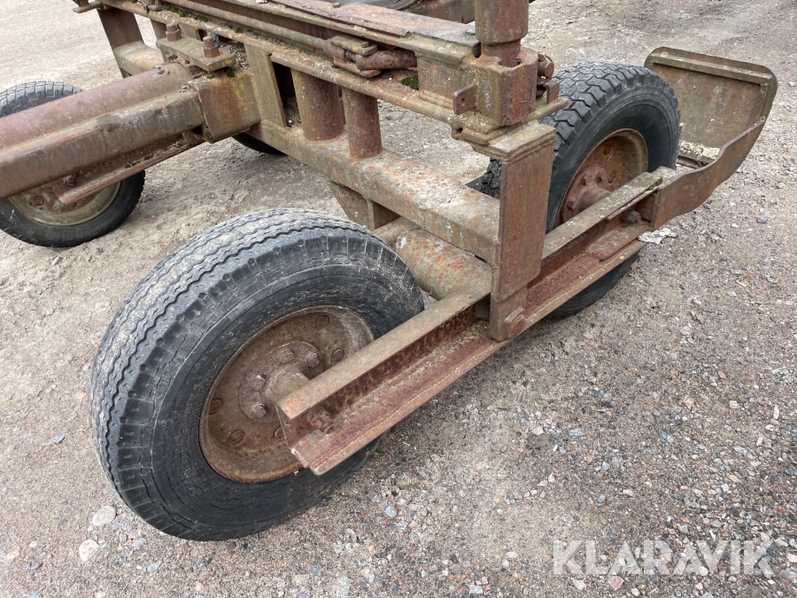 Traktor med Timmervagn Massey Ferguson 165, Eda, Klaravik au