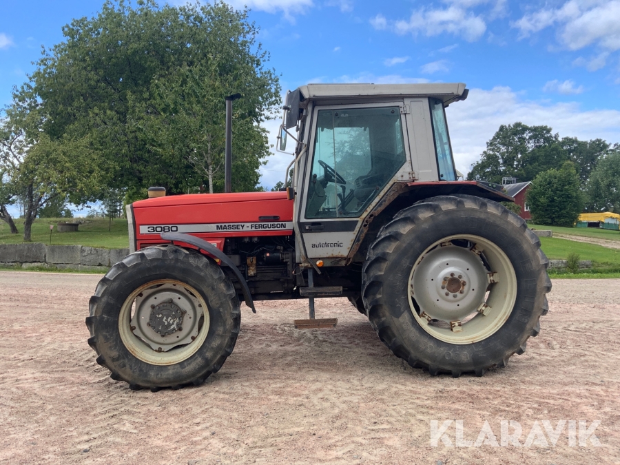 Traktor Massey Ferguson Autotronic 3080, Värnamo, Klaravik