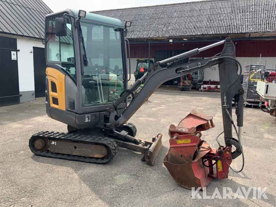 Minigrävmaskin Volvo EC18 C, Tomelilla, Klaravik auktioner