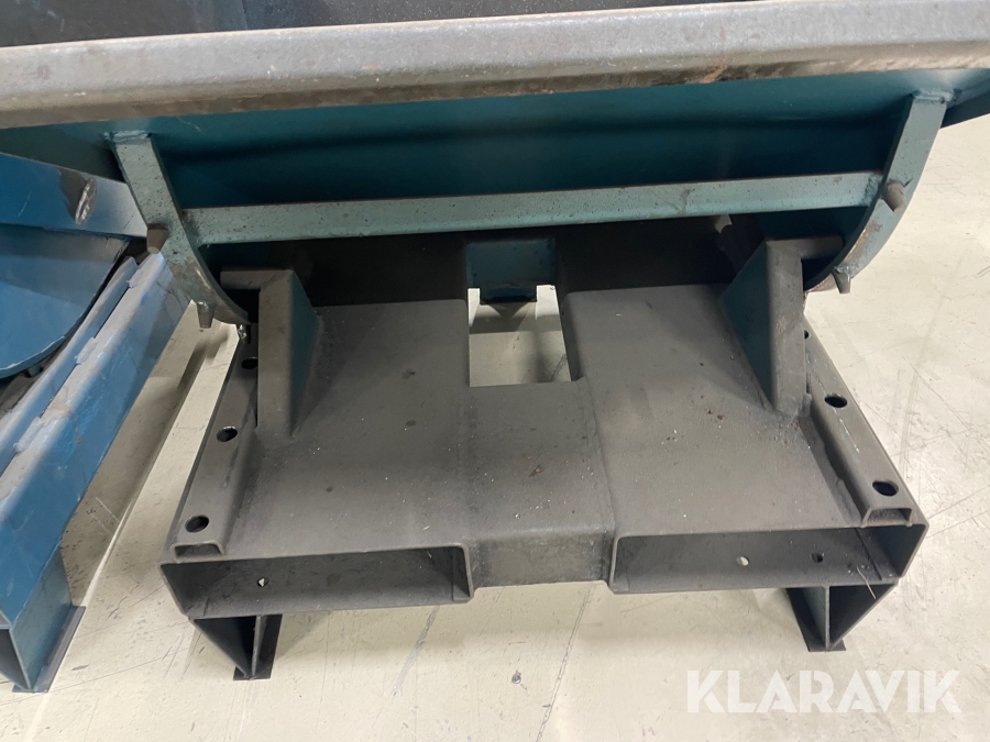 Tippbinge Stab, Lidköping, Klaravik auktioner