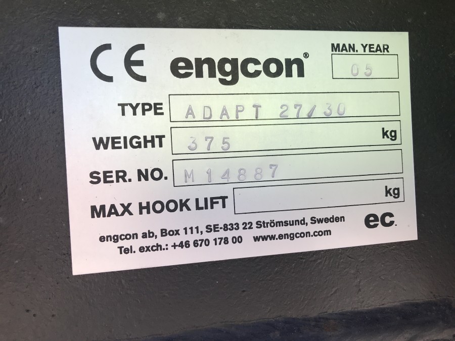Klaravik Auktioner | Engcon Adapter B27-B30