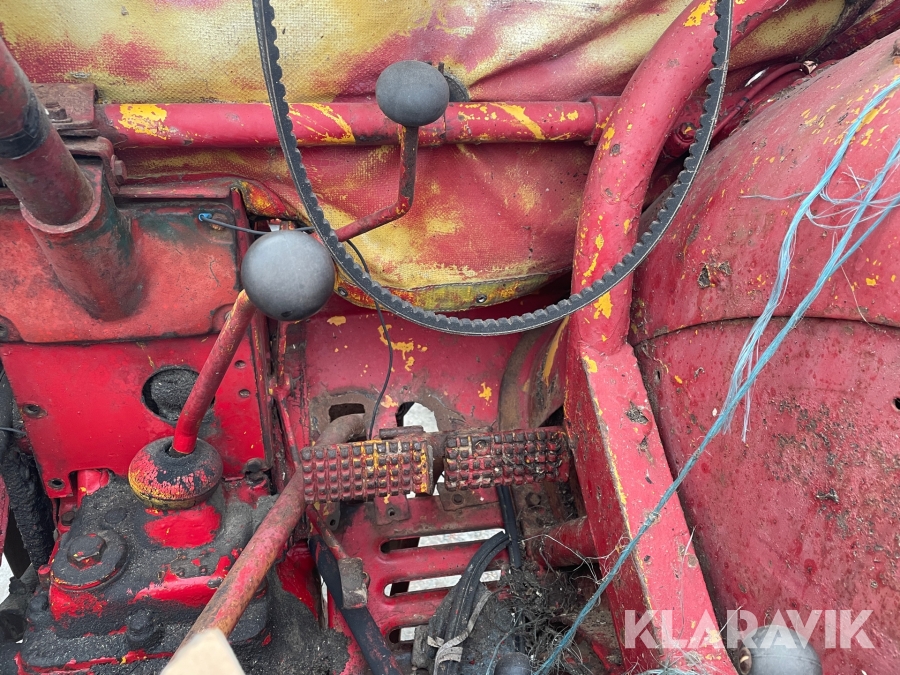 Traktor Bolinder-M Volvo 470, Lidköping, Klaravik auktioner