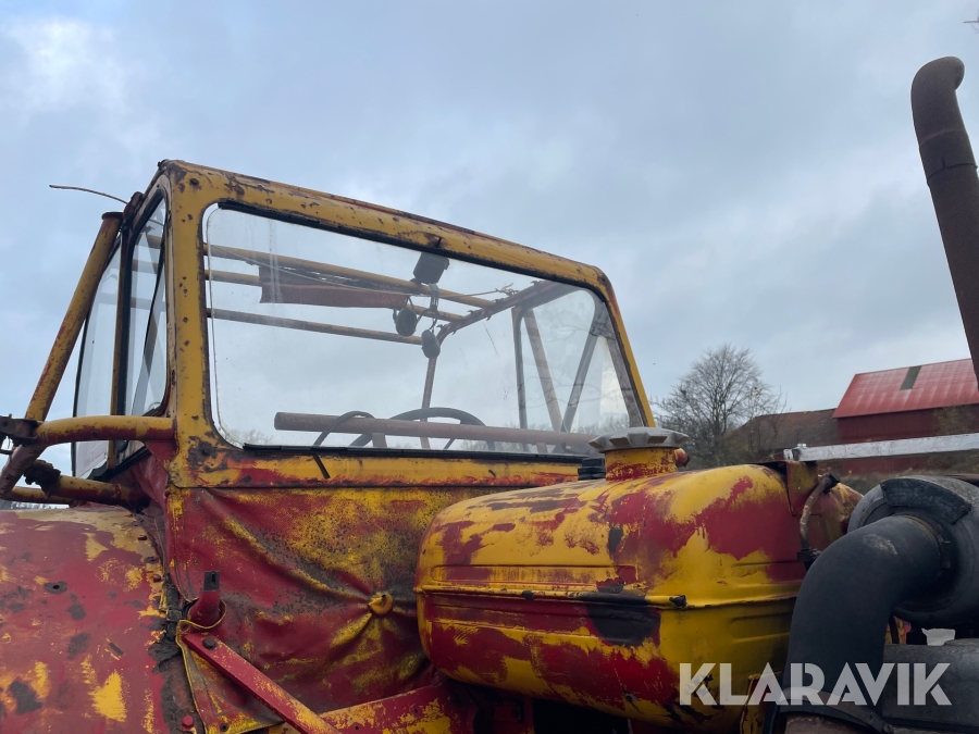 Traktor Bolinder-M Volvo 470, Lidköping, Klaravik auktioner