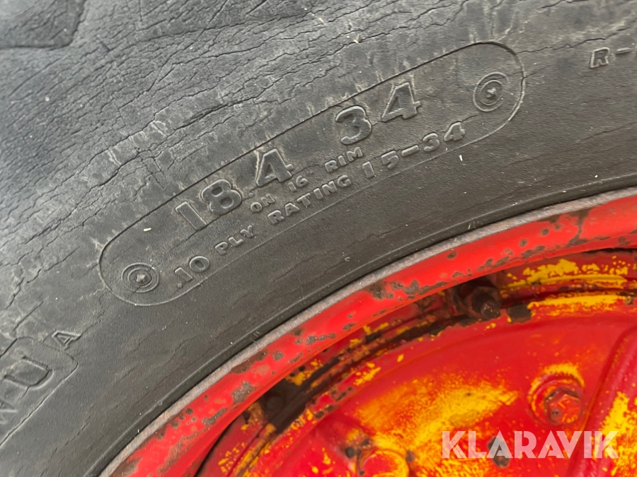 Traktor Bolinder-M Volvo 470, Lidköping, Klaravik auktioner