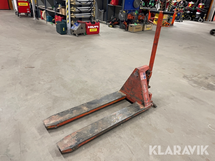 Pallyft PMH International, Trollhättan, Klaravik auktioner