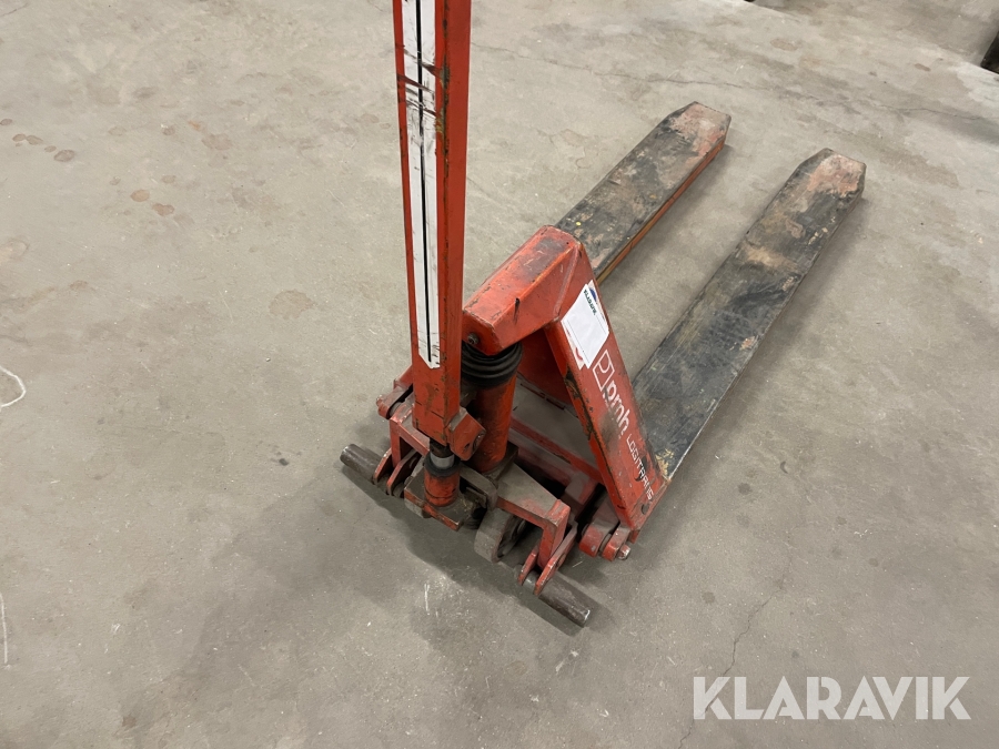 Pallyft PMH International, Trollhättan, Klaravik auktioner