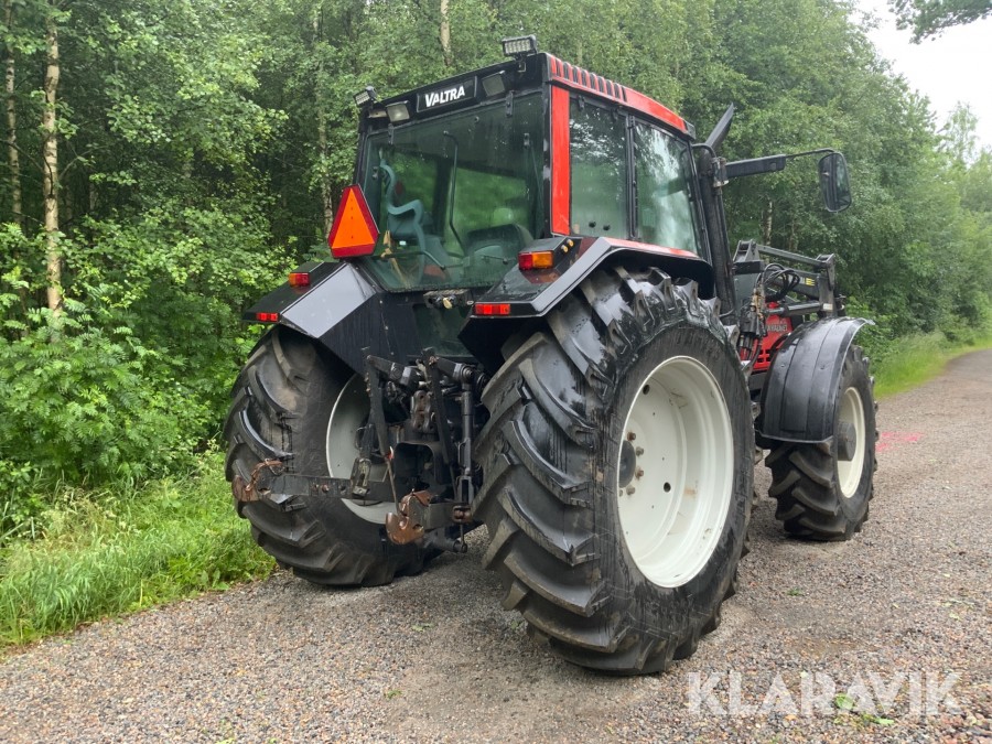 Traktor Valtra Valmet 8450