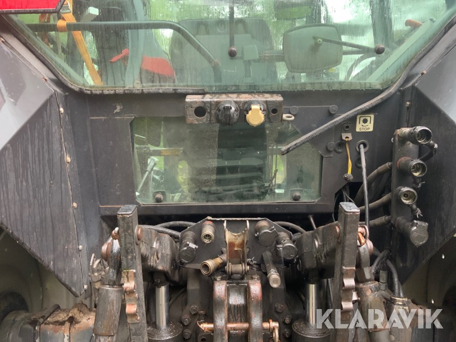 Traktor Valtra Valmet 8450