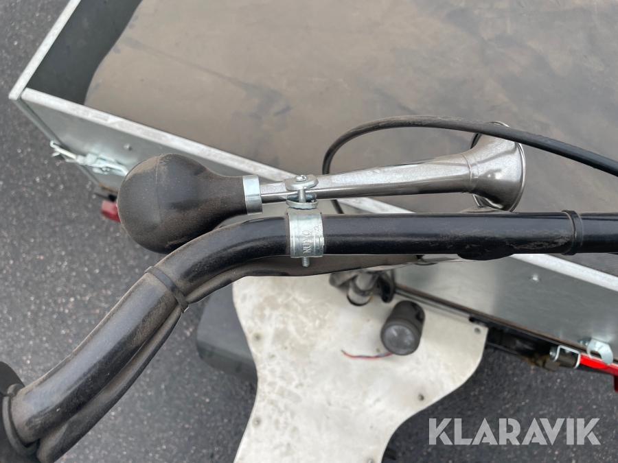 Flakmoped, Örebro, Klaravik auktioner