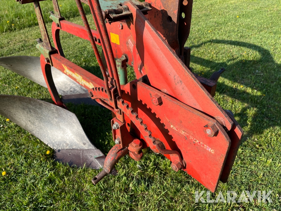 Plog 2-skär Kverneland Stenomat, Linköping, Klaravik auktion