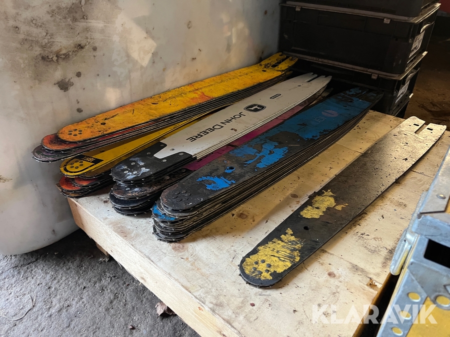 Kedjor och svärd, Sandviken, Klaravik auktioner