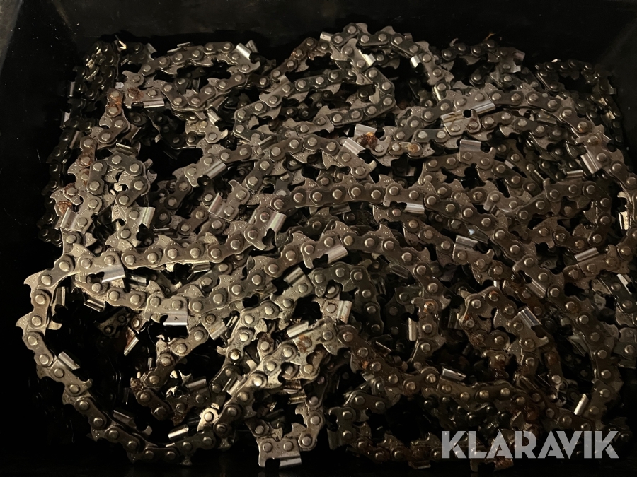 Kedjor och svärd, Sandviken, Klaravik auktioner