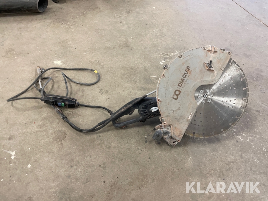 Kapmaskin Diaquip QHS-400, Halmstad, Klaravik auktioner