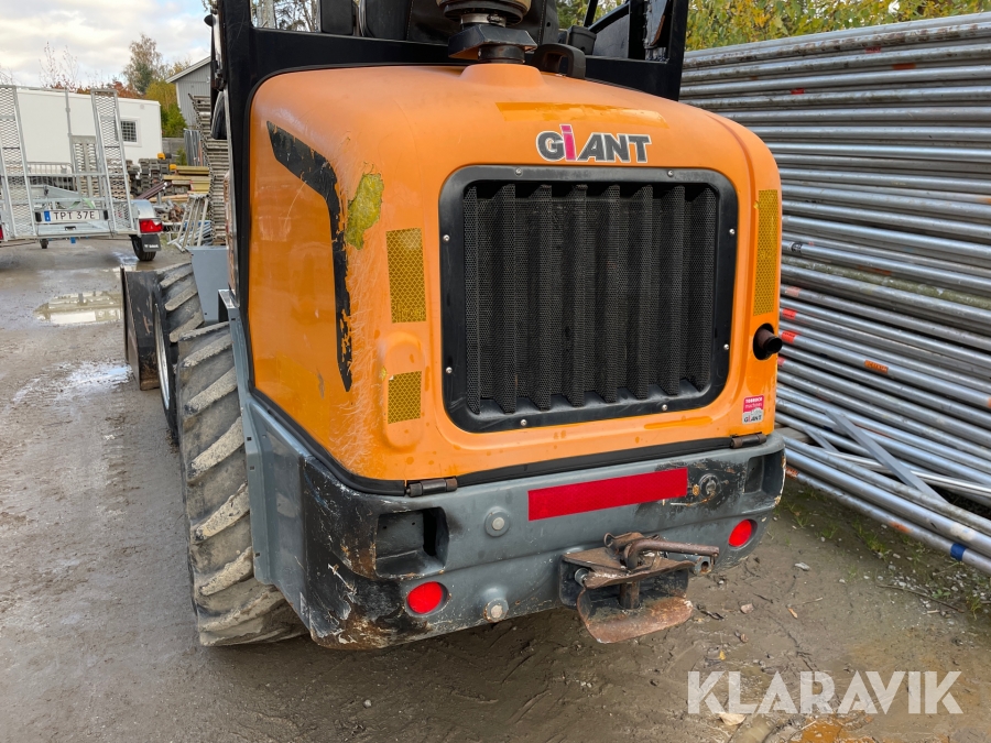 Lastmaskin Giant V452T HD