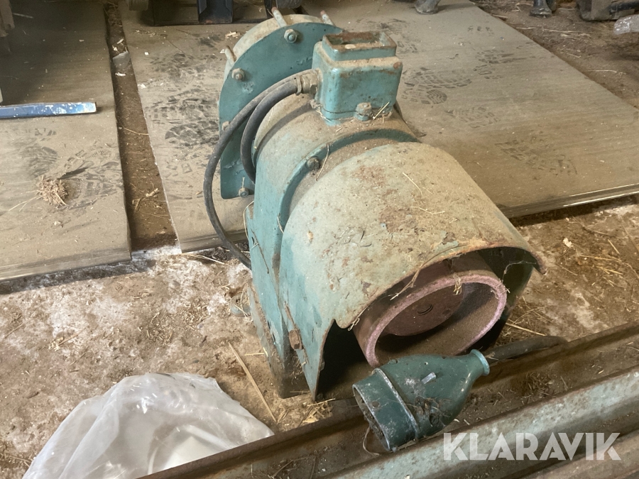 Hyvel Stenberg med hyvelstålslip, Uppvidinge, Klaravik aukti