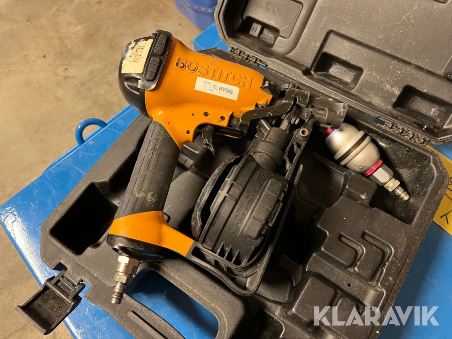 Spikpistol Bostitch, Upplands Väsby, Klaravik auktioner