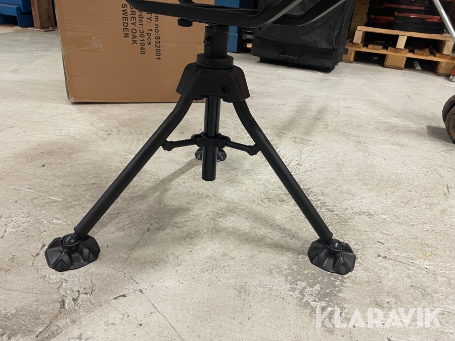 Jaktstol Grey Oak, Uddevalla, Klaravik auktioner