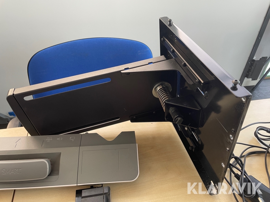 Klaravik Auktioner | Projektor Smart UX80 komplett