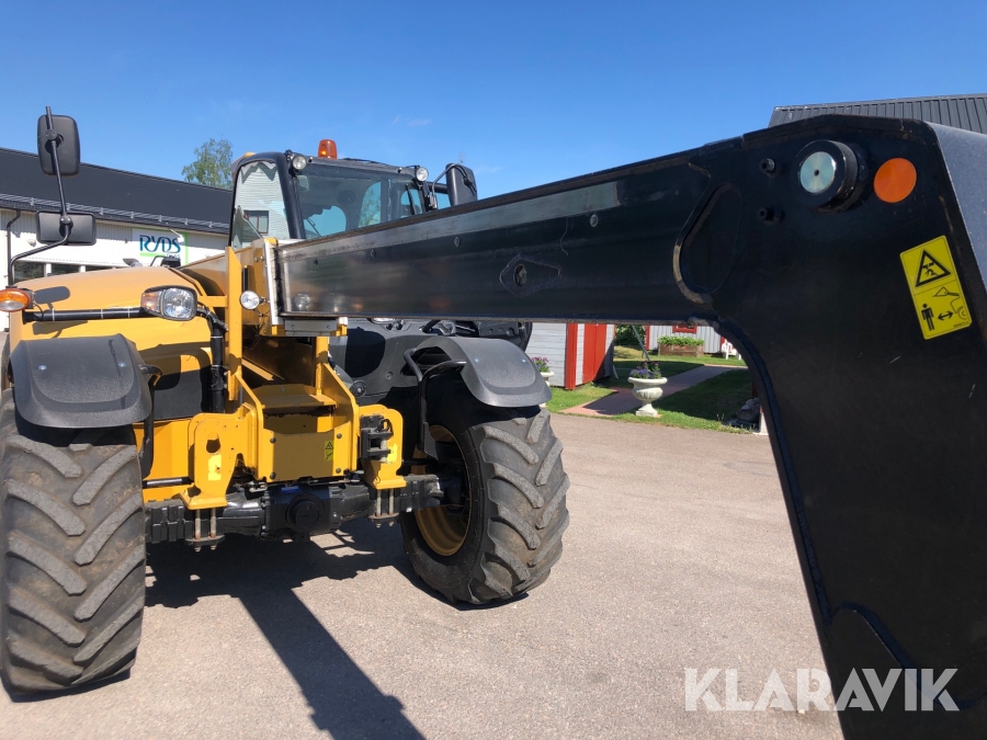 Teleskoplastare CAT TH357D