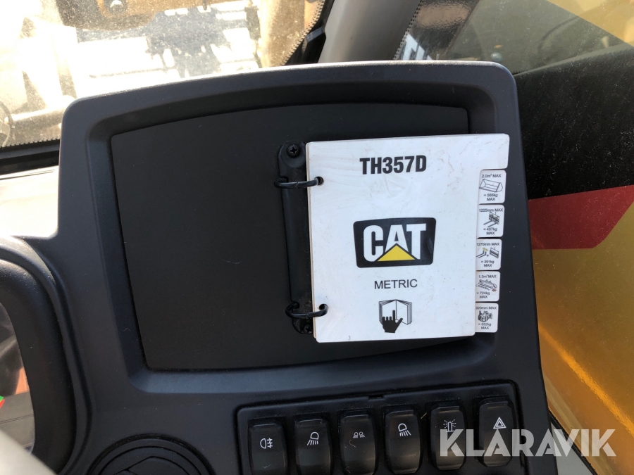 Teleskoplastare CAT TH357D