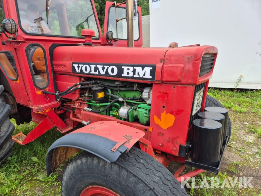 Traktor Volvo BM 800 I, Fagersta, Klaravik auktioner