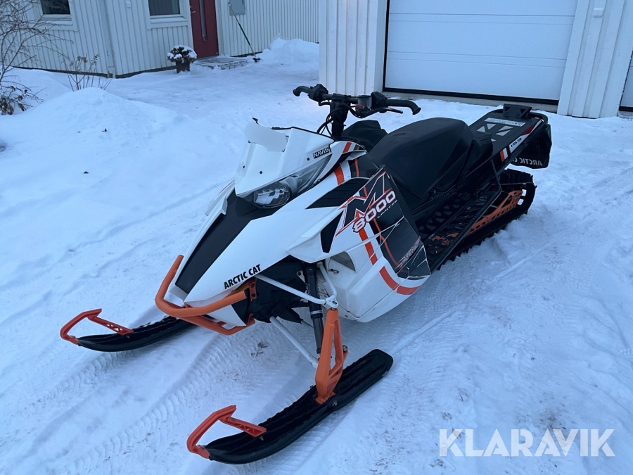 Snöskoter Arctic Cat M8000 153", Luleå, Klaravik auktioner