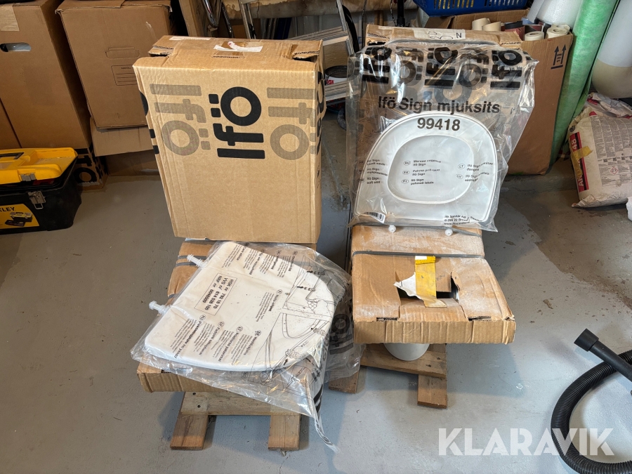 WC stol för barn 2 st IFÖ 299375, Lindesberg, Klaravik aukti