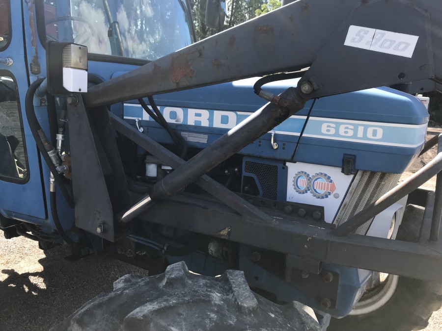Traktor FORD 6610 4WD