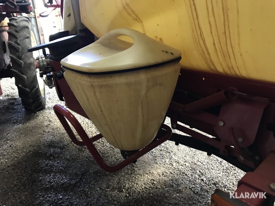 Klaravik Auktioner | Spruta Hardy Navigator 3000