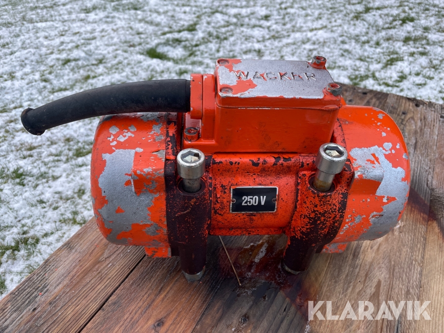 Klaravik Auktioner | Vibromotor Wacker