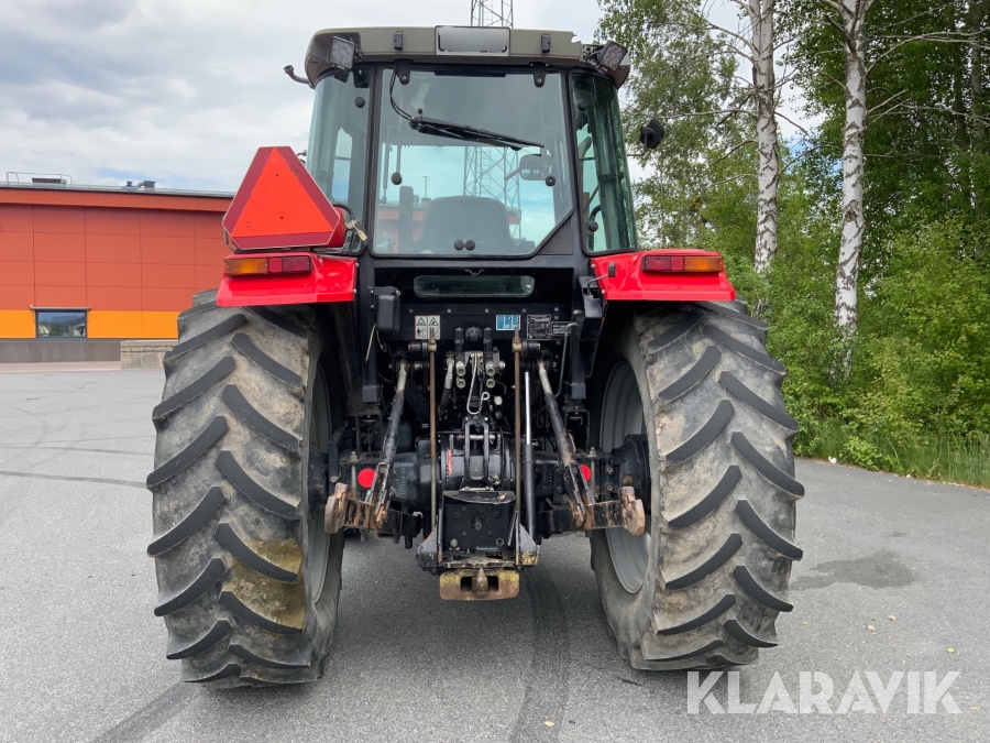 Traktor Massey Ferguson 4355-4, Alingsås, Klaravik auktione