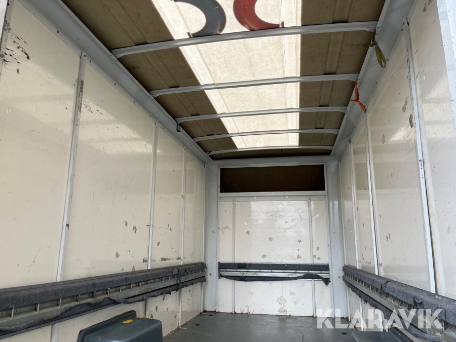 Flyttbil Renault Master, Stockholm, Klaravik auktioner