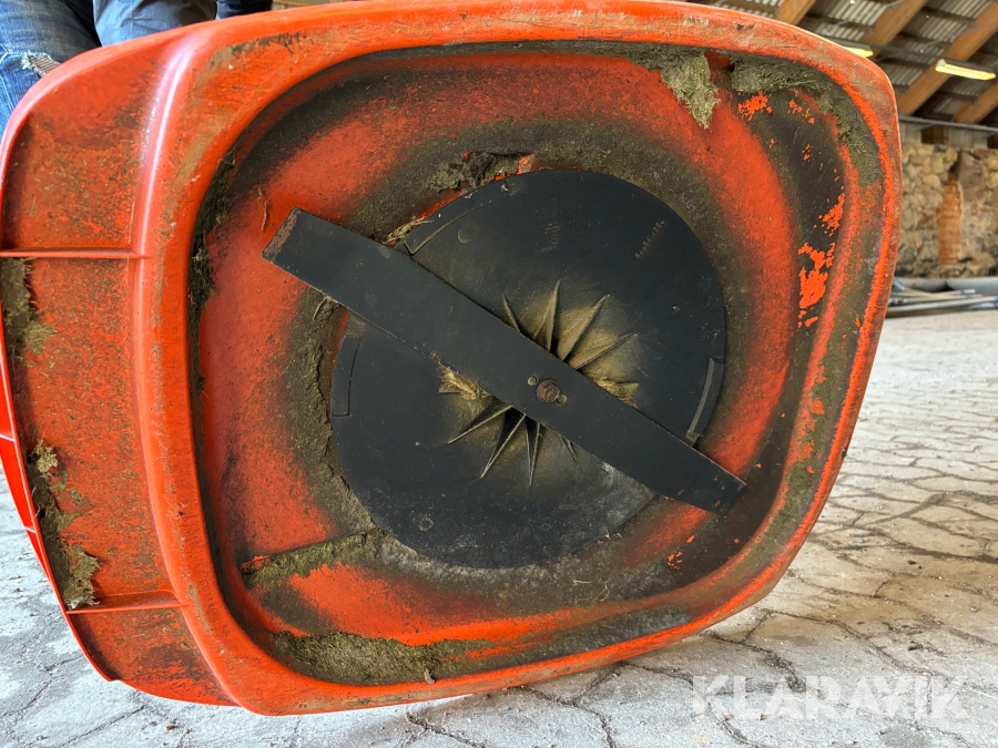 Gräsklippare Husqvarna GX560, Stockholm, Klaravik auktioner