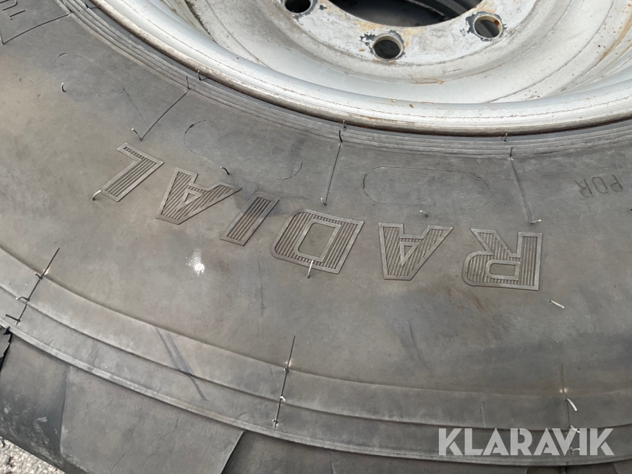 Entreprenaddäck Mitas Em-01, Luleå, Klaravik auktioner