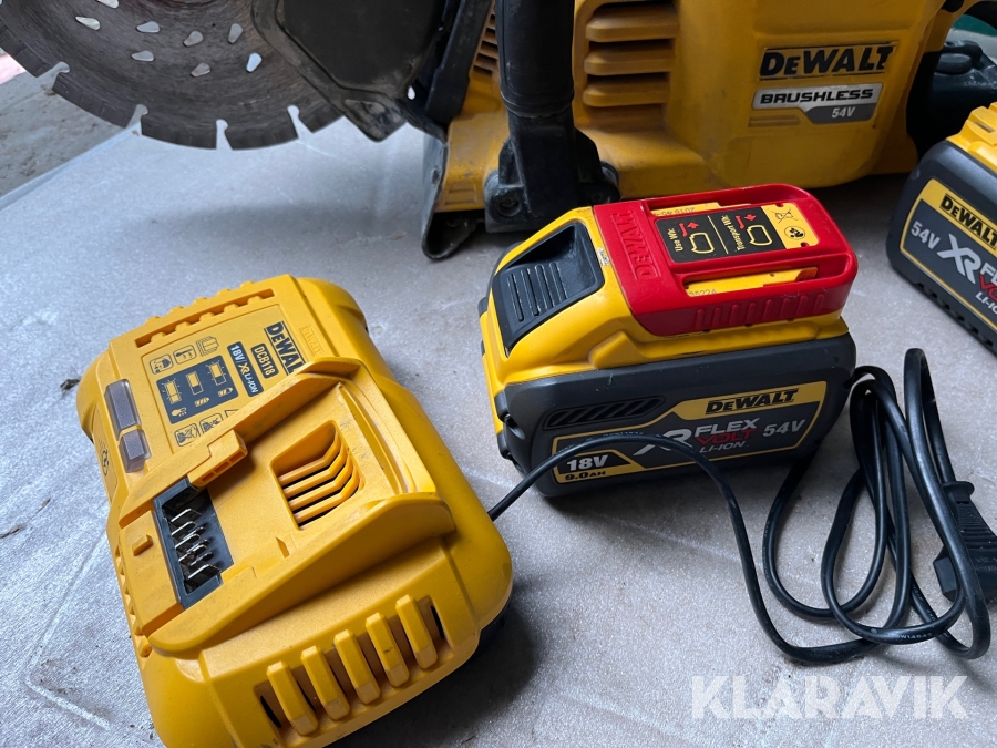 Stenkap DeWalt DCS690, Linköping, Klaravik auktioner