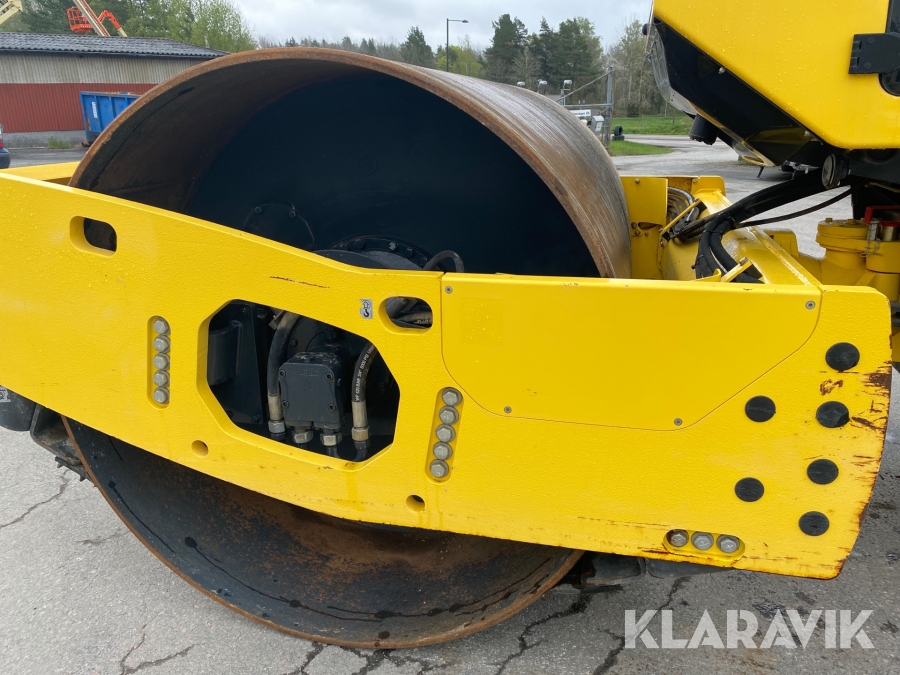 Vält Bomag BW211D-5