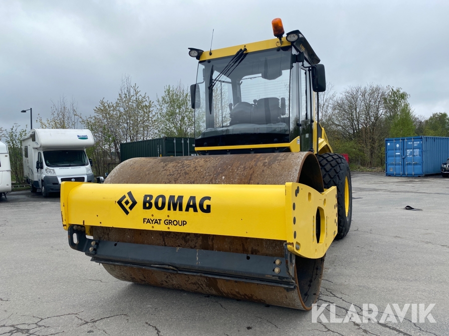 Vält Bomag BW211D-5