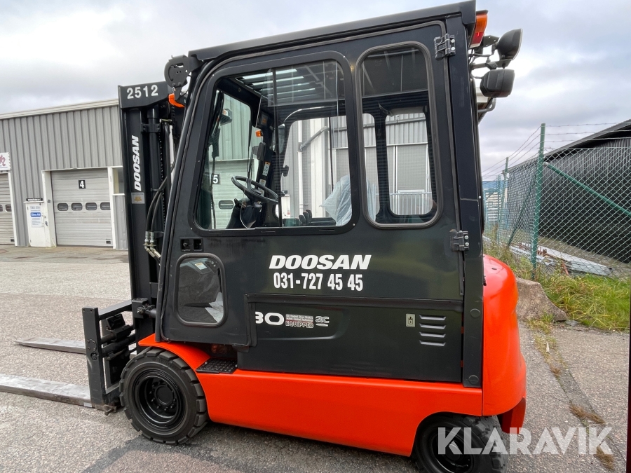 Truck Doosan B30X-5, Göteborg, Klaravik auktioner