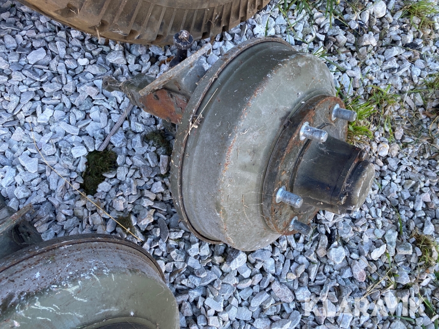 Hjul med nav Trelleborg 11.00-16, Gotland, Klaravik auktione