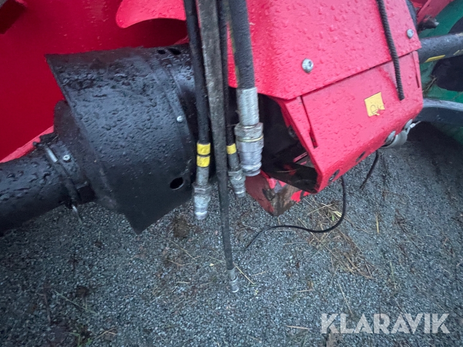 Butterfly Kverneland 2832 FS och 5087 MC, Falun, Klaravik au