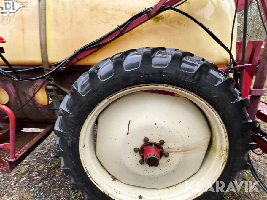 Ogrässpruta Hardi DK-2600, Norrtälje, Klaravik auktioner