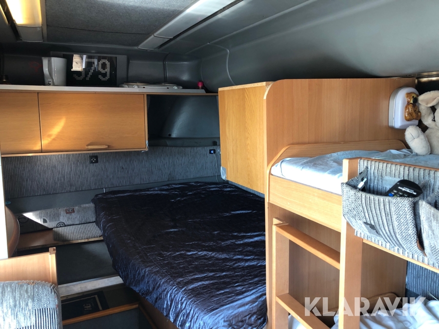 Husbil Racebuss Scania CL94UB4X2LB, Landskrona, Klaravik auk