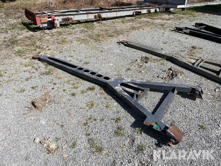 Dragstång, Berg, Klaravik auktioner